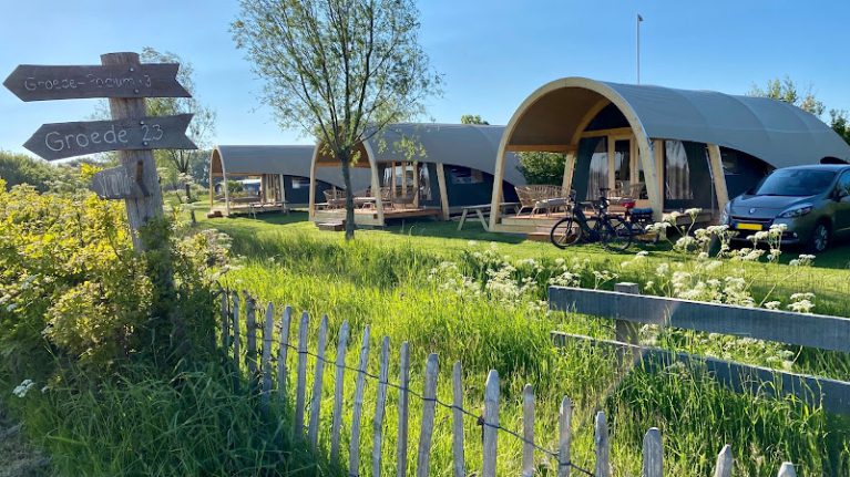 Strandcamping Groede, camping in Zeeland direct aan zee | HoApp
